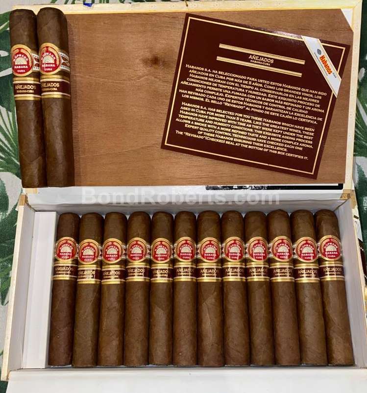 H. Upmann Robustos Habanos Añejados 2011 Dress Box of 25 cigars 25185