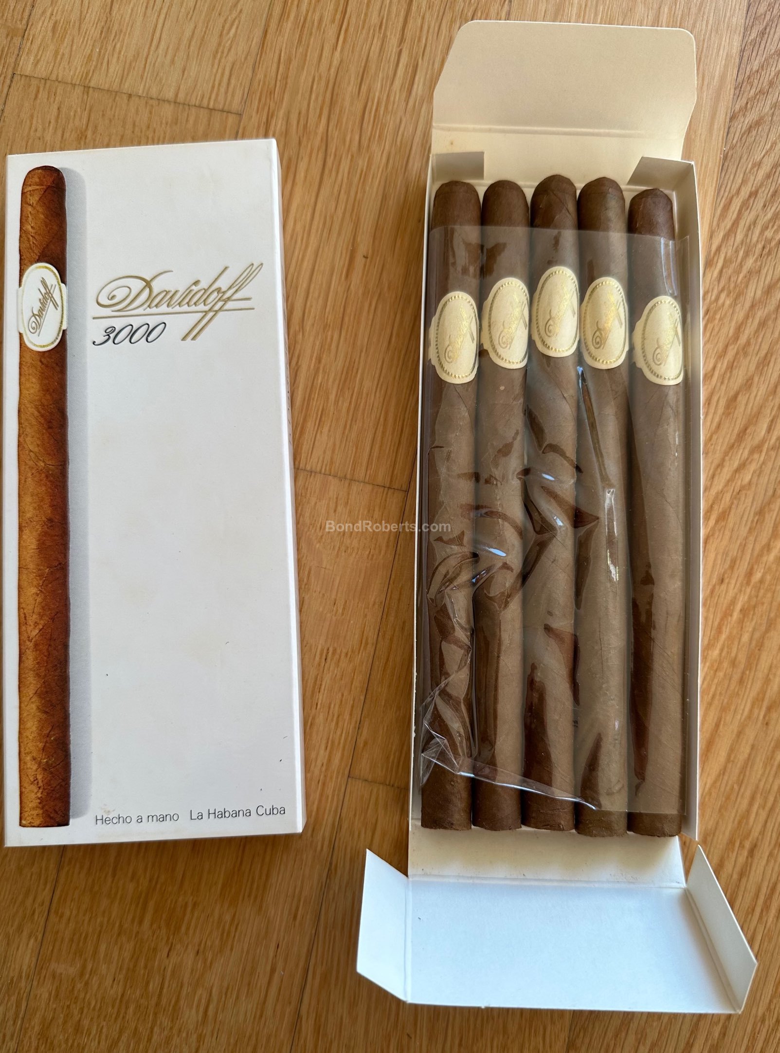 Davidoff 3000 Cardboard Pack of 5 cigars 15974