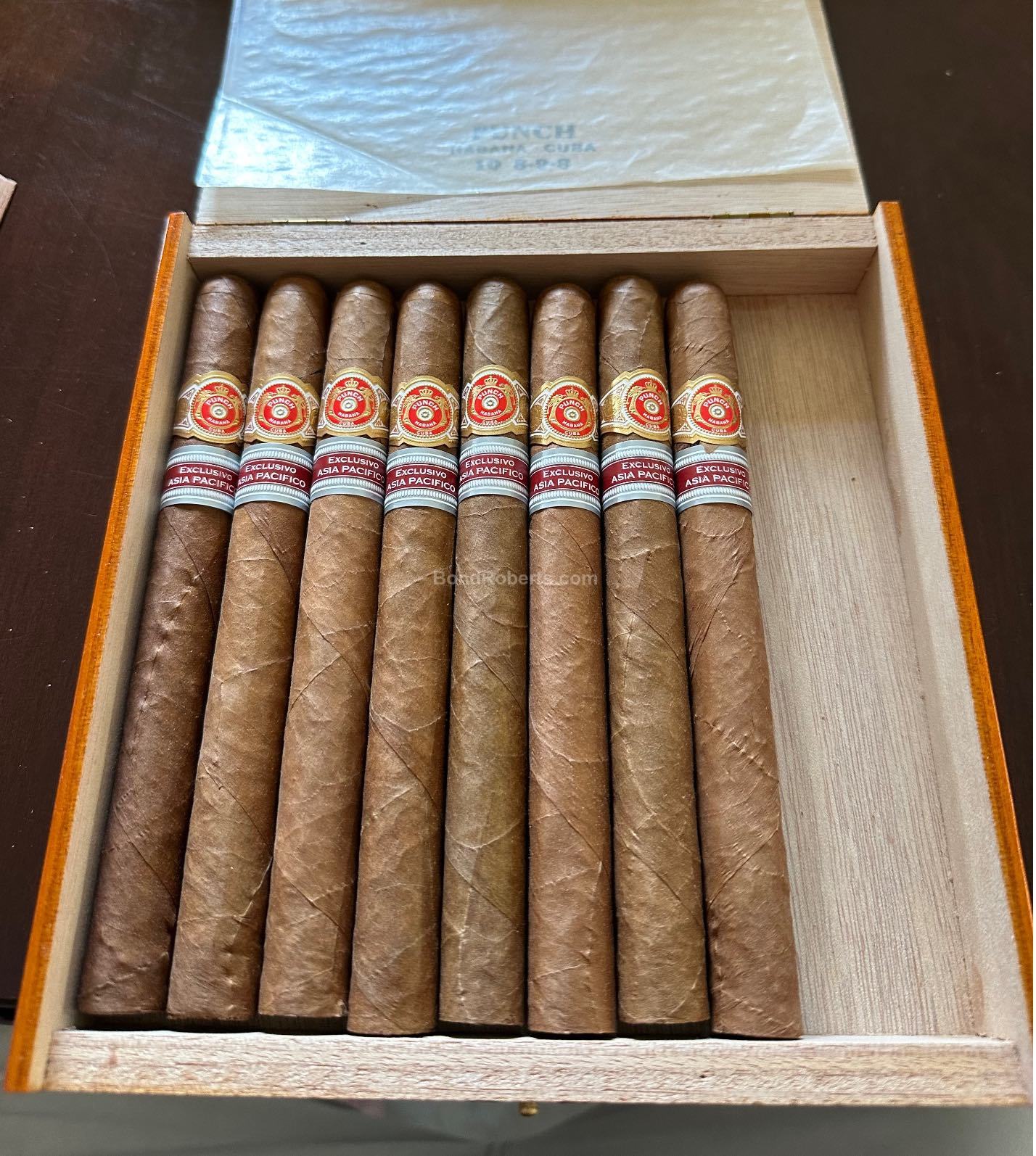 Punch 8-9-8 Edición Regional Asia Pacifico 2019 Numbered varnished semi ...