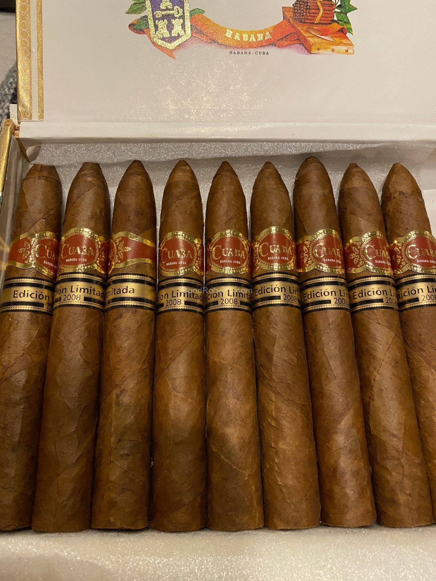 Cuaba Piramides Edición Limitada 2008 Dress Box of 10 cigars 6438